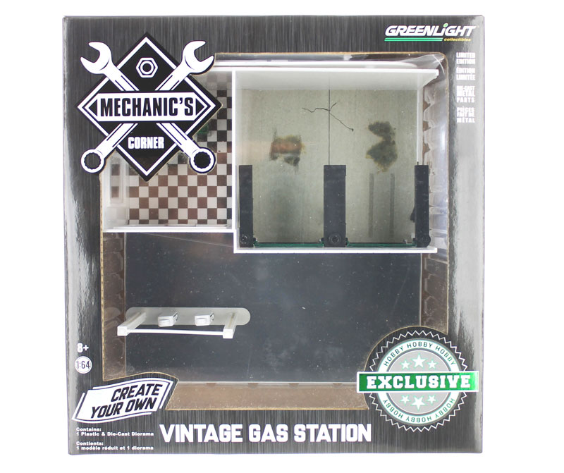 Greenlight Diecast Vintage Gas Station Diorama