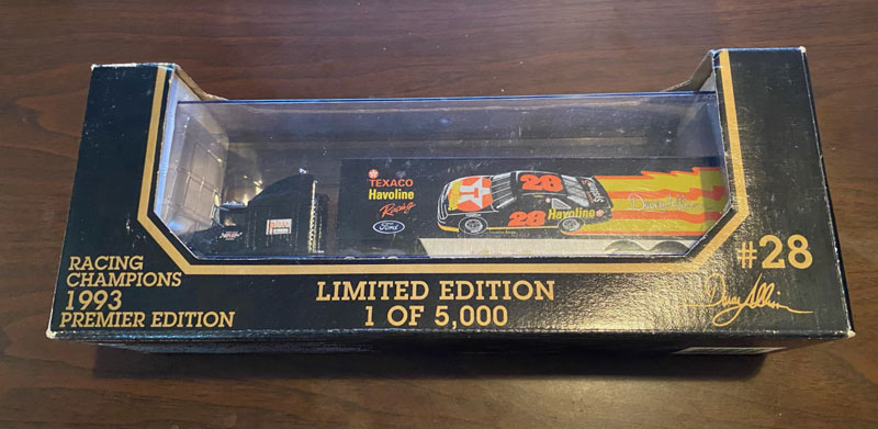 Racing Champions Texaco Havoline Racing Davey Allison 28 Transporter1993