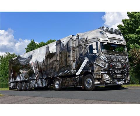 WSI Model Heide Logistik DAF XF Super Space Cab