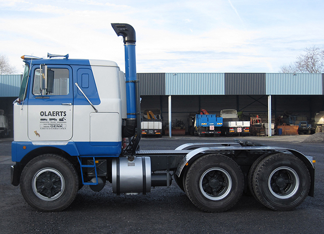 WSI Model Olaerts MACK F700 Tractor Cab Only